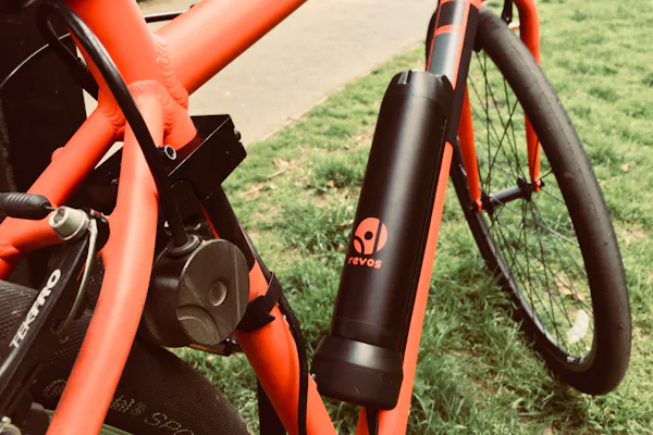 E-bike systeem Revos maakt gewone fiets elektrisch